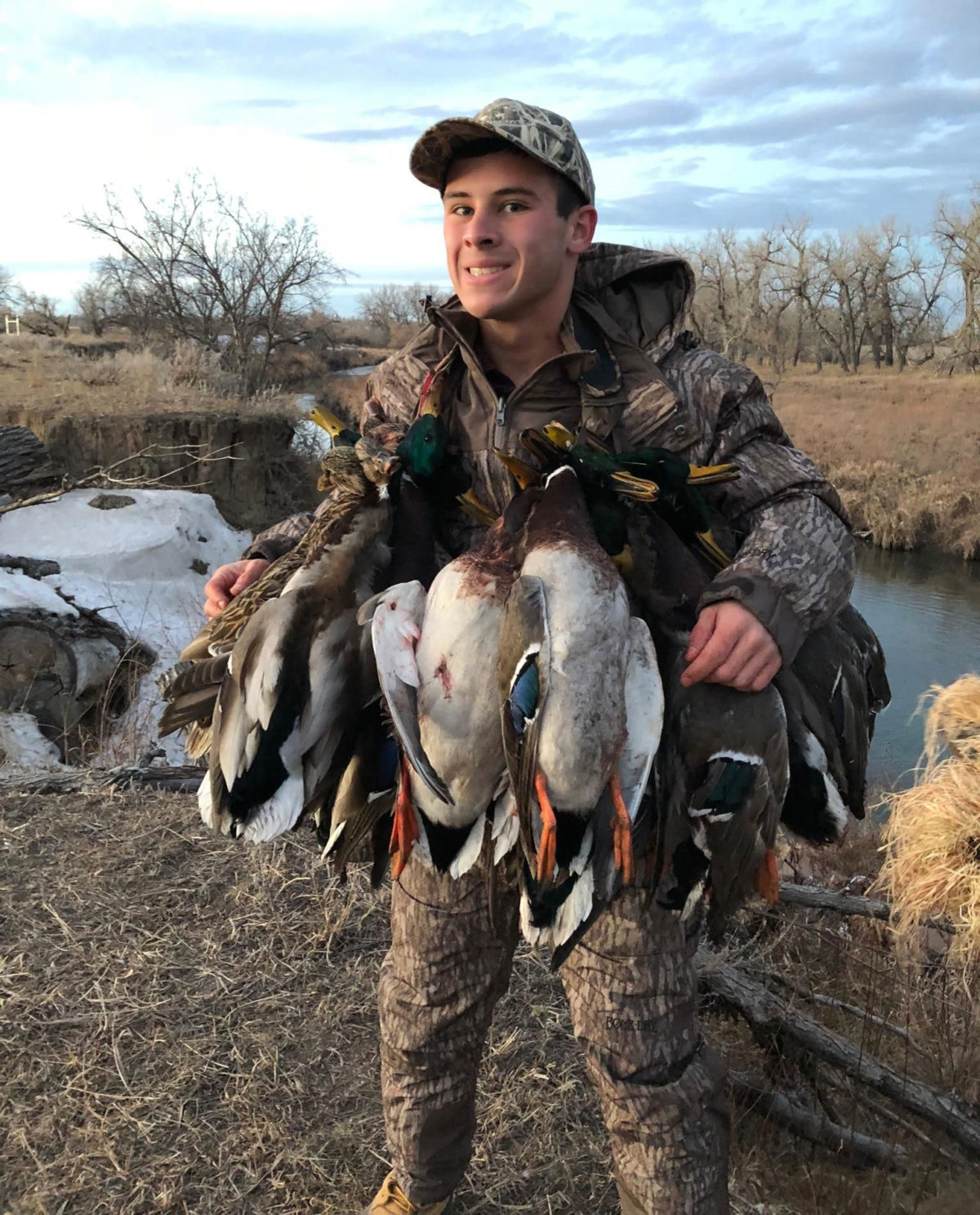 South Dakota Duck Hunting Guides & Goose Hunting Outfitters