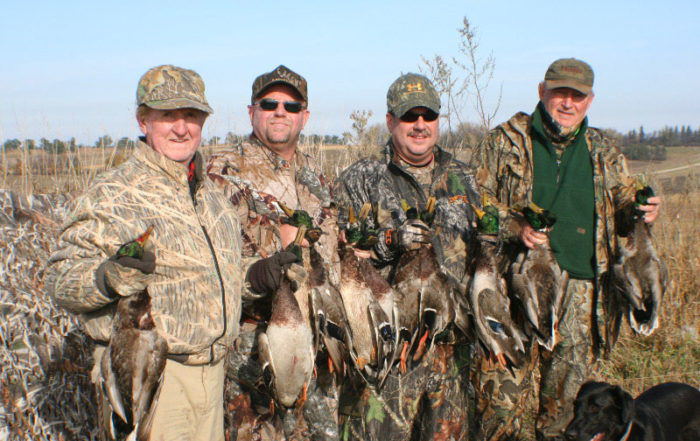 North Dakota Duck Hunting Guides & Goose Hunting Outfitters
